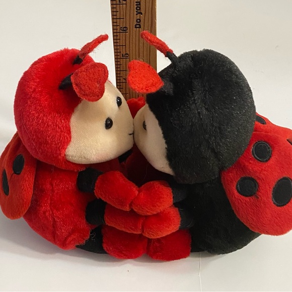 Toys R Us | Toys | Valentine Love Ladybugs Plush Stuffed Animal Alley ...